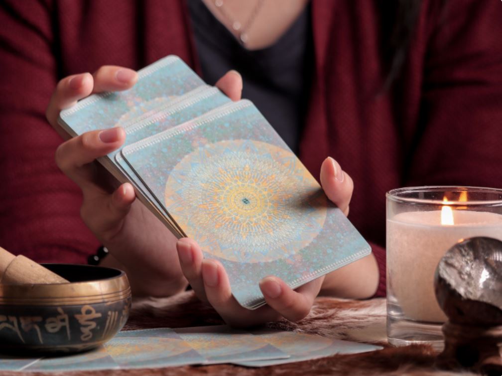 What You Need to Know About Oracle Cards - Psychic Cards